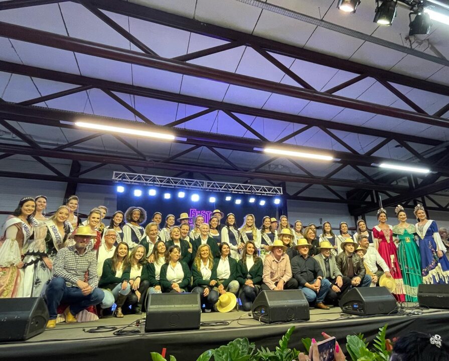 Candidatas são oficializadas como embaixatrizes da Festa da Uva 2024 ... Candidatas são oficializadas como embaixatrizes da Festa da Uva 2024 ...